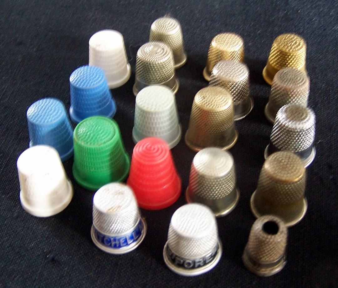 Vntage Thimble Collection, Lot of 20 in Different Colors, Manufacturers ...