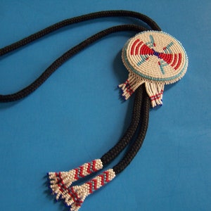 Native American Indian Bolo, Beautiful Native American Design in White ...