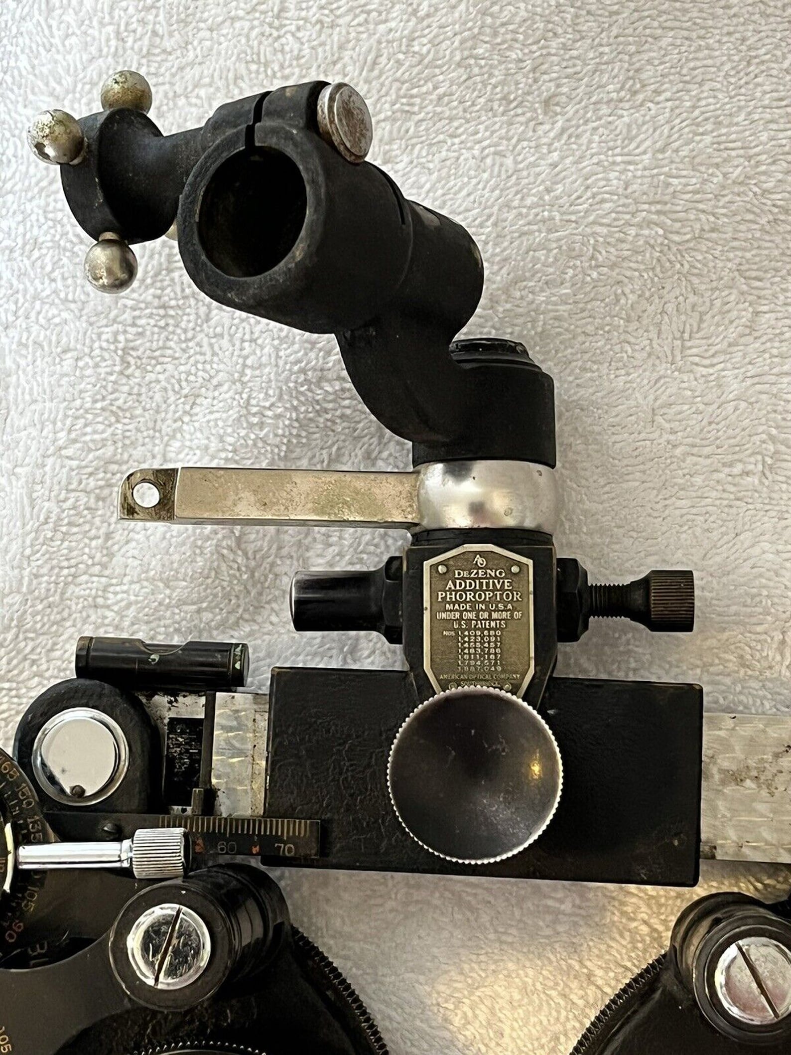 Vintage Dezeng Phoropter Eye Exam Device - Patents From the 1920's ...