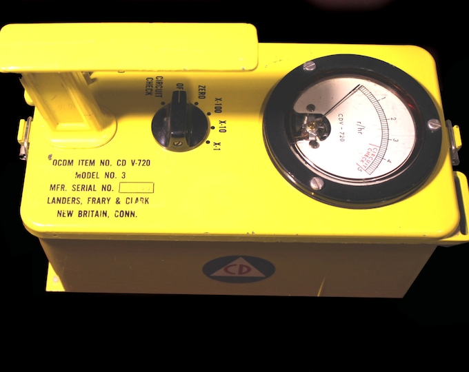 Vintage Civil Defense Radiation Detector - Cool CD Item From the Cold ...