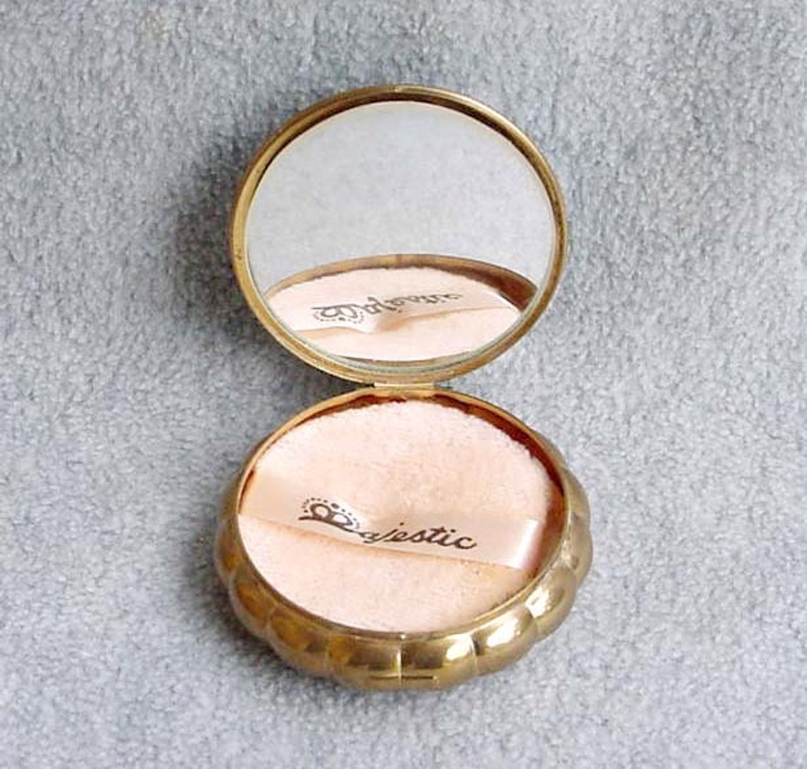 Blue Enamel Face Powder Compact With White Aster Flowers | Etsy