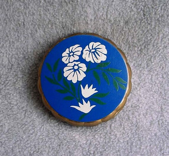 majestic compact and brass - Gem