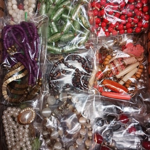 51pc Destash Beaded Necklace Lot - Etsy