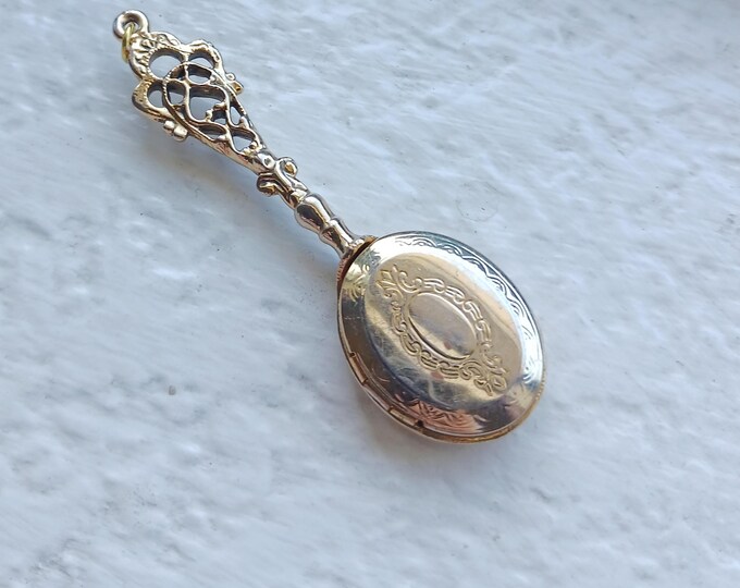 Vintage Gold Tone Hand Mirror LOCKET Pendant - Etsy