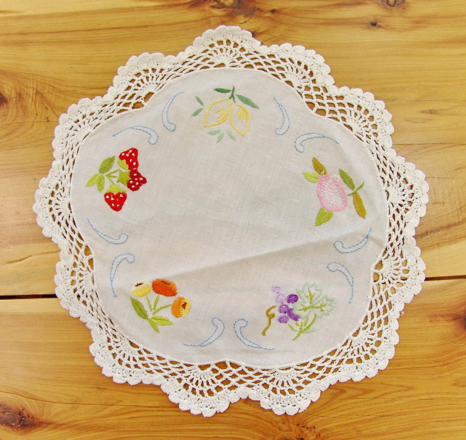 Vintage Lace Doily Crochet Doilies Hand Embroidery Doily Shabby Chic ...