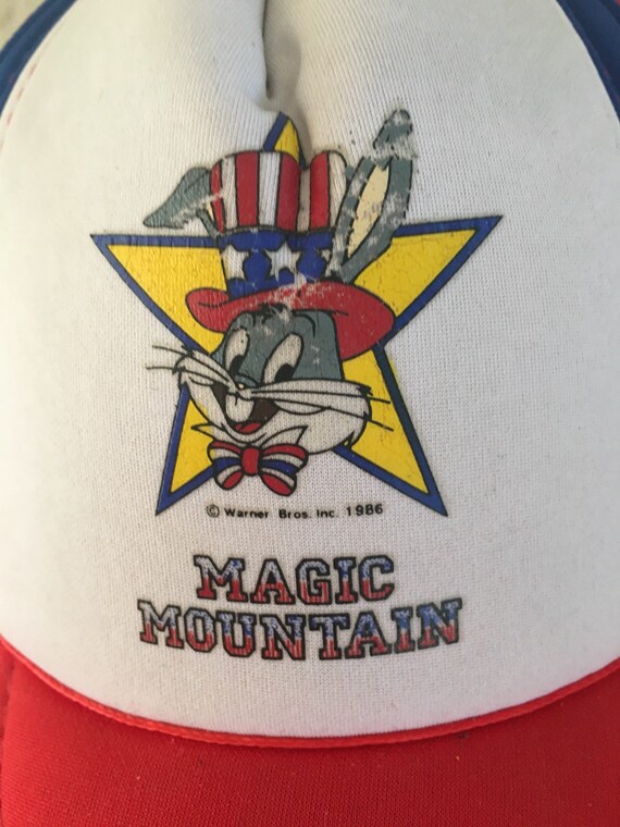80s Magic Mountain Snapback 1986 Bugs Bunny Trucker H… - Gem