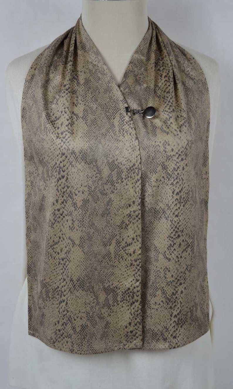 Dine in Style With This Chic Adult Bib Dining Scarf, Stain Resistant ...