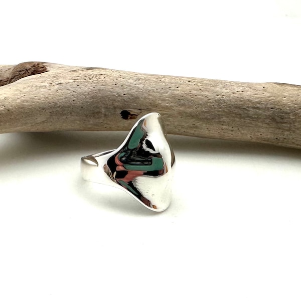 Modern Silver Ring - Etsy