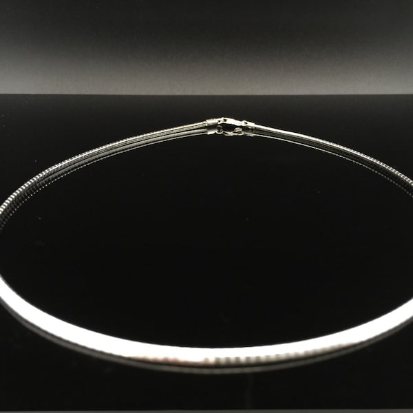 Omega Slide Pendant - Etsy