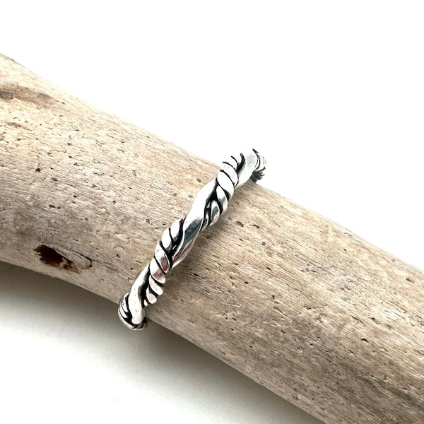 Twisted Band Engagement Ring - Etsy