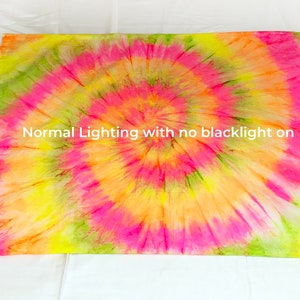Black Light Reactive Tie Dye Bedding Set – Rave Decor - Etsy