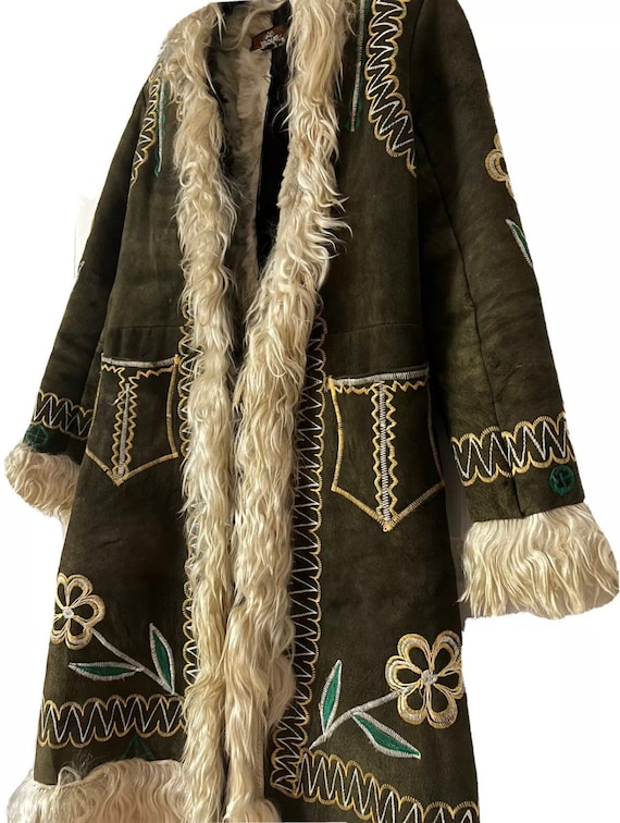 vintage 70s afghan coat - Gem