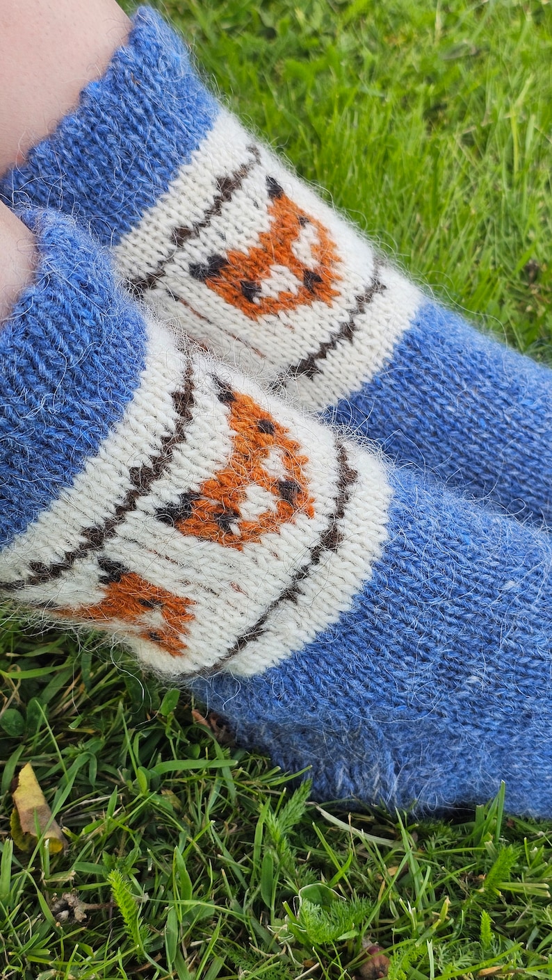 MADE TO ORDER, Icelandic Wool Fox Socks - Etsy