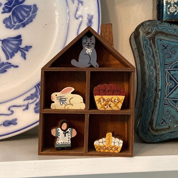 Miniature Figurines for Shadow Box - Etsy