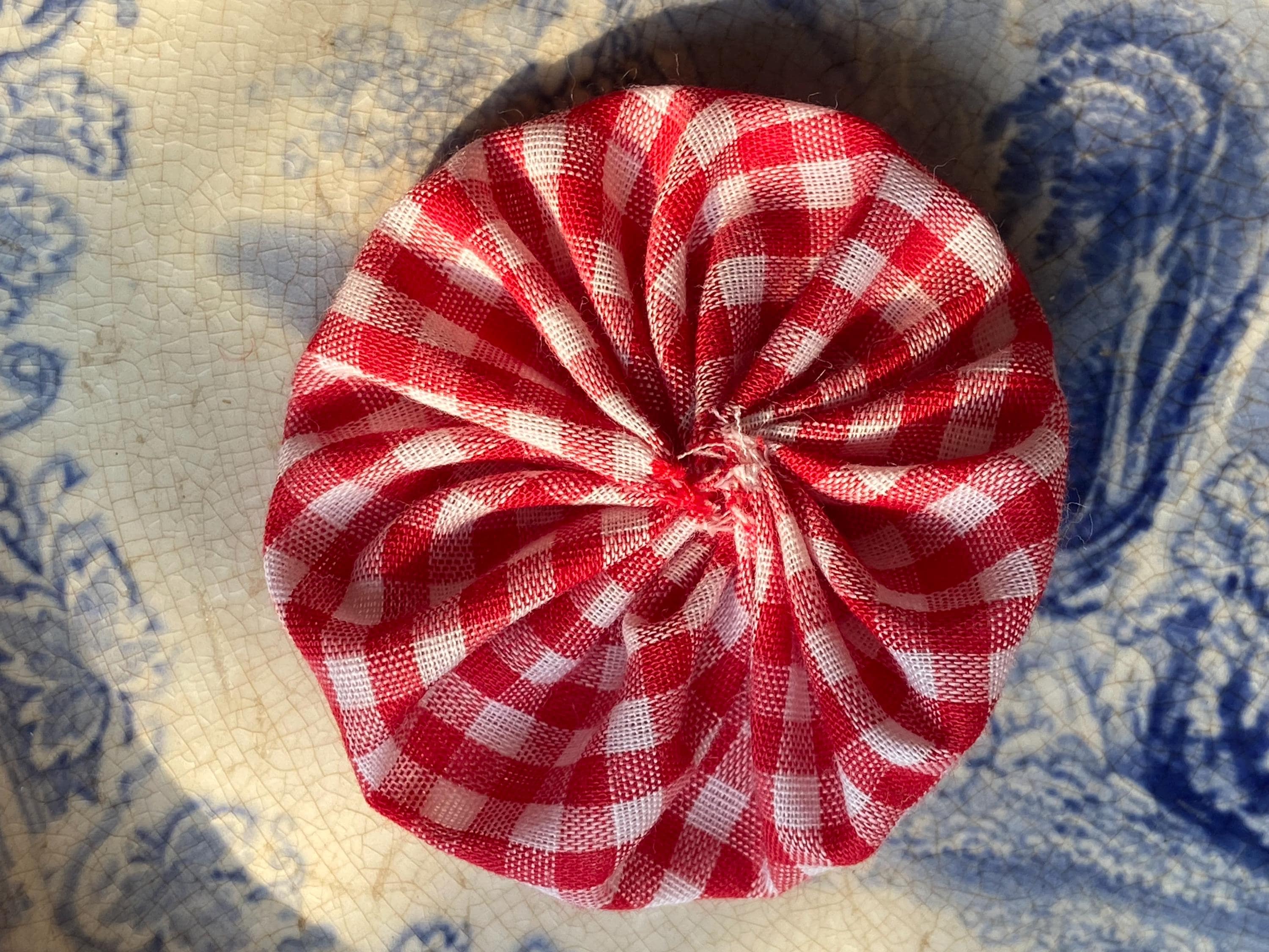 Handmade Red Cotton Fabric Yoyos 2.5” Suffolk Puffs Your Choice of ...