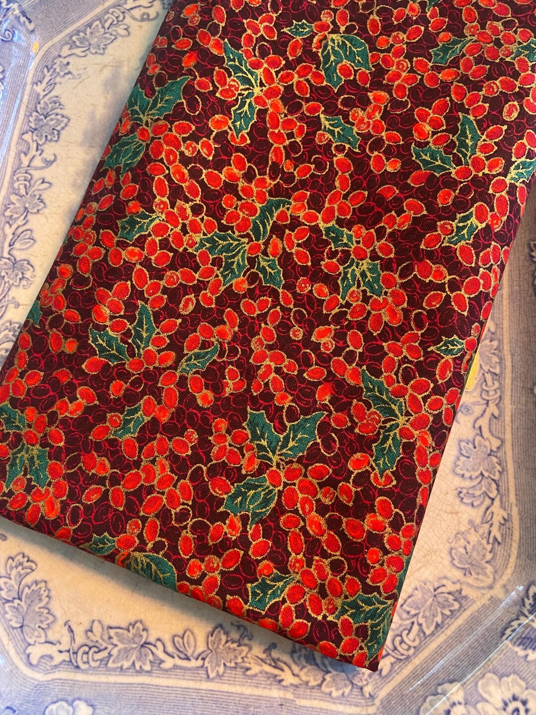 Gilded Holly Berries Cotton Fabric Fabrics 22”x18” - Etsy