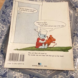 The Cat Who Wore a Pot on Her Head Softcover Book by Jan Slepian and ...