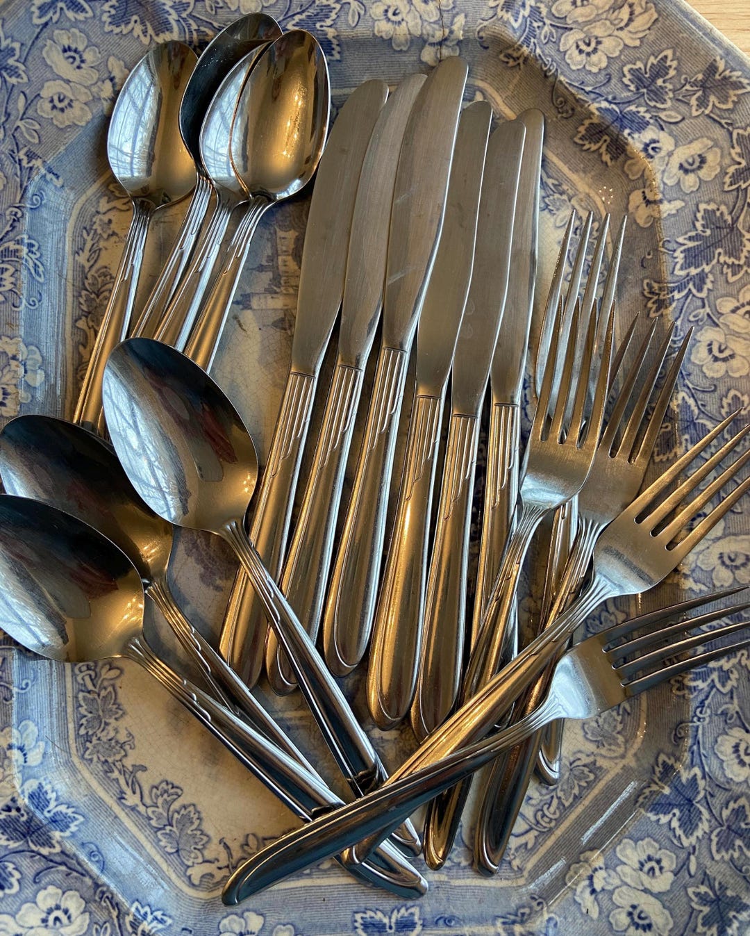 Vintage Oneida Dining Utensil Set - Etsy