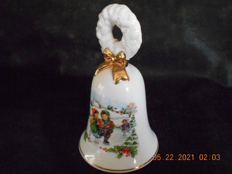 Avon Collectible Christmas Bell ~ 1986 - Etsy