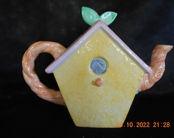 Ceramic Teapot Bird House - Etsy