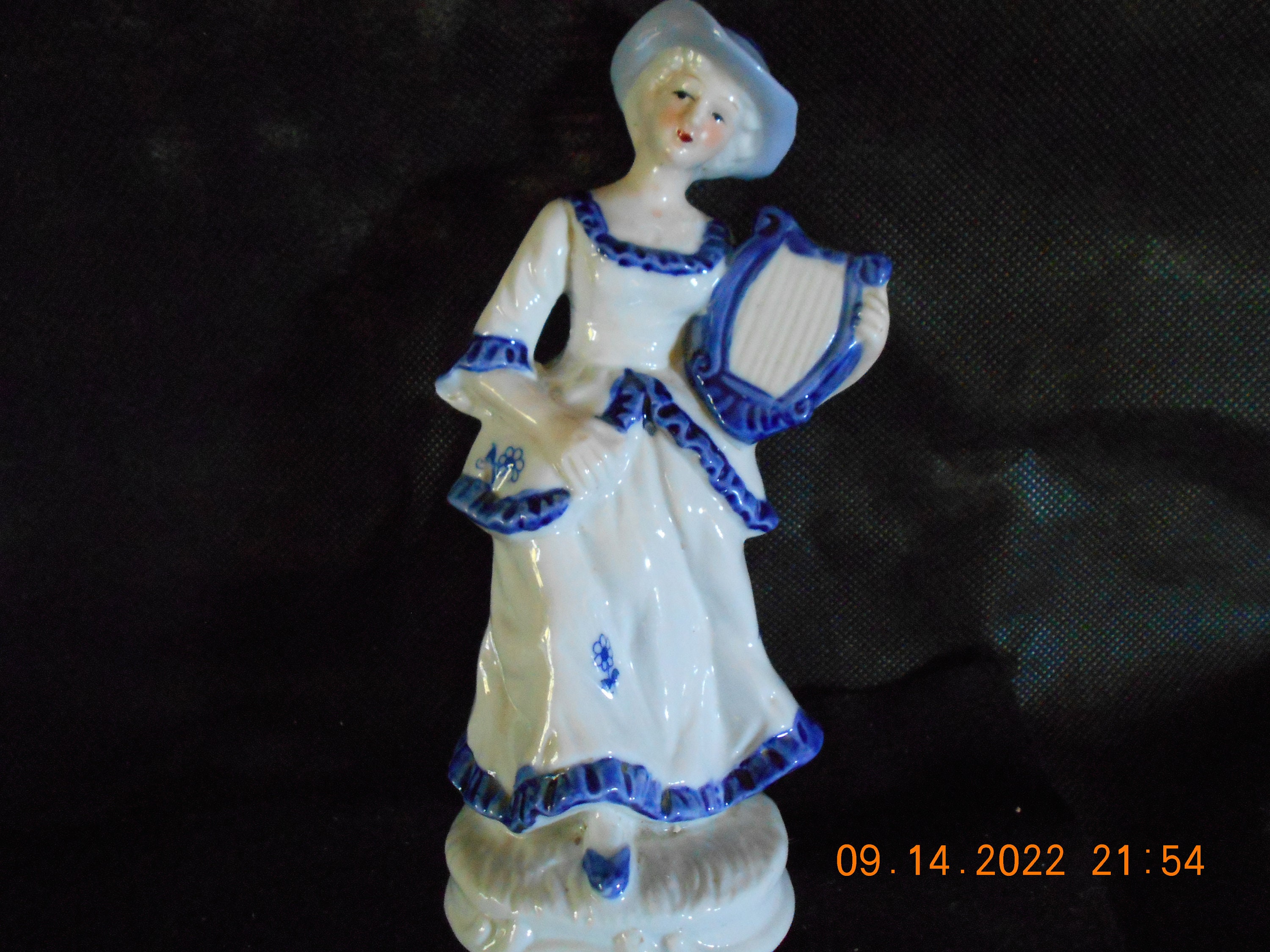 Delft Victorian Lady Holding Harp - Etsy