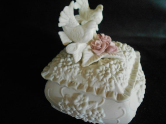 Jade Porcelain Covered Box - Gem