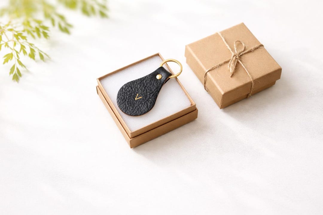 Personalized Leather Key Fob, Monogrammed Key Holder, Handmade in ...
