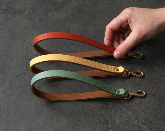 Pretty Key Fob in a Linen Fabric With Lace , Preppy Key Strap , Pretty ...