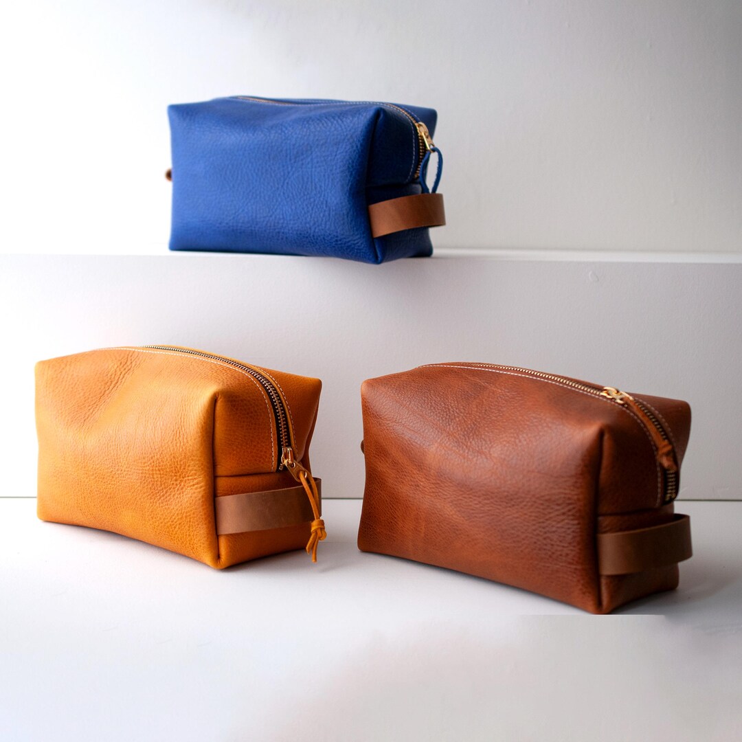 Personalized Leather Dopp Kit , Men's Shaving Dopp Kit , Large Makeup ...