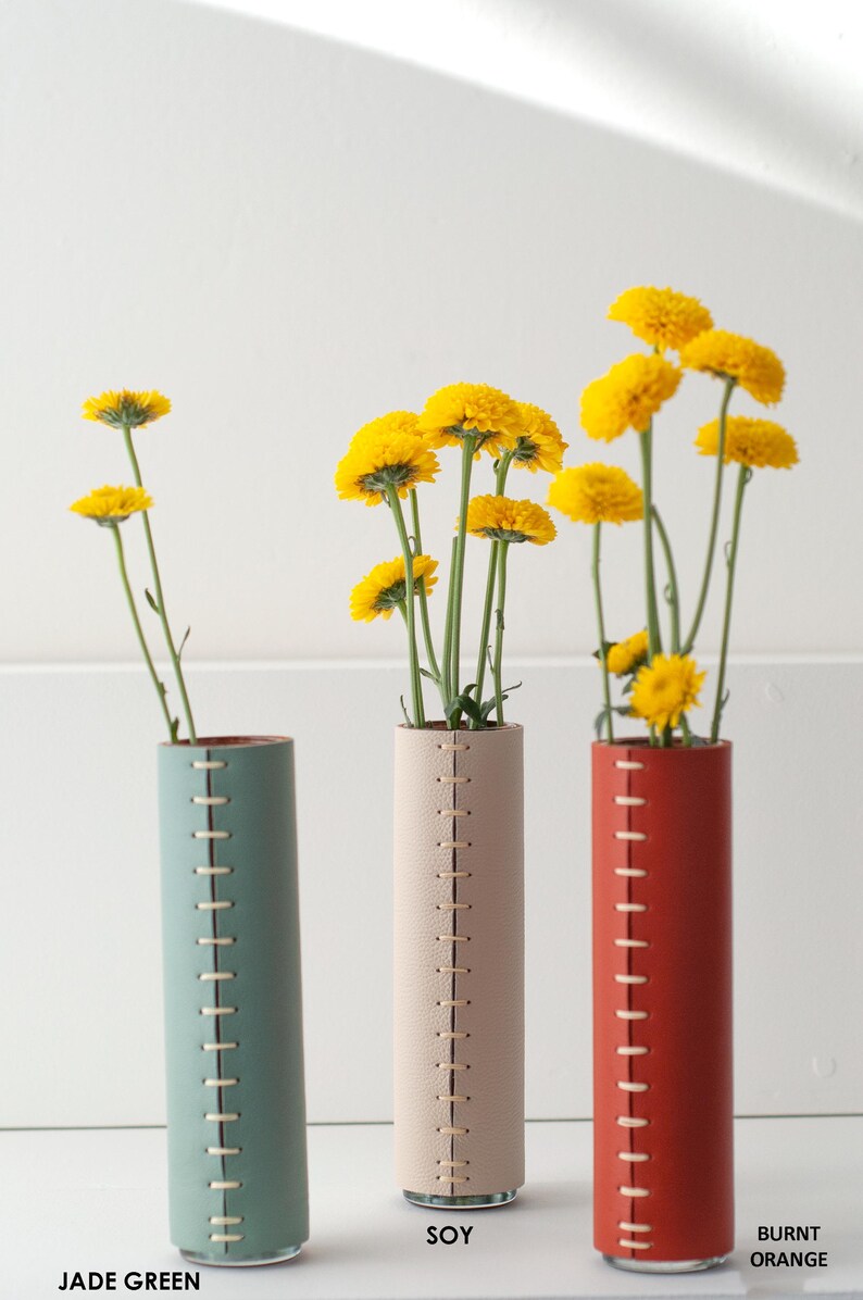 Leather Wrapped Bud Vase, Minimalist Single Stem Flower Holder ...