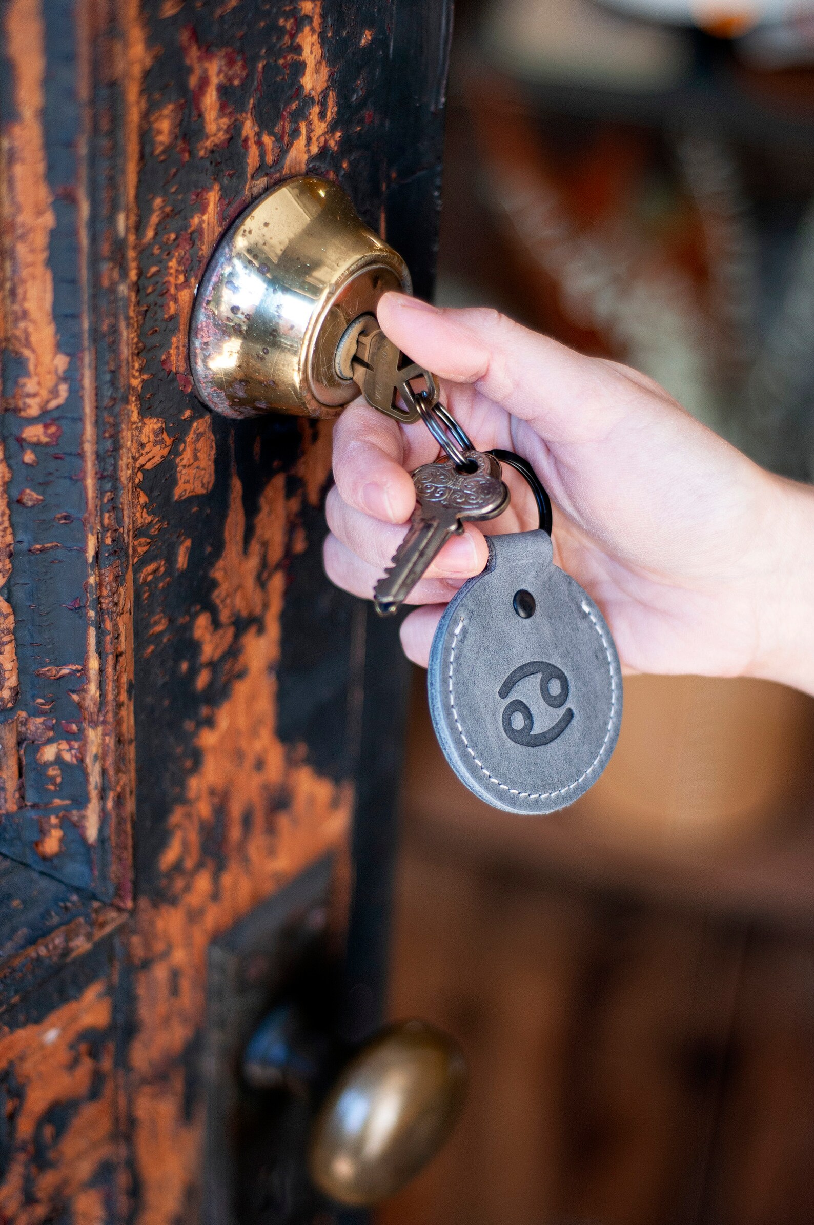 Personalized Leather Key Holder Round Key Holder - Etsy