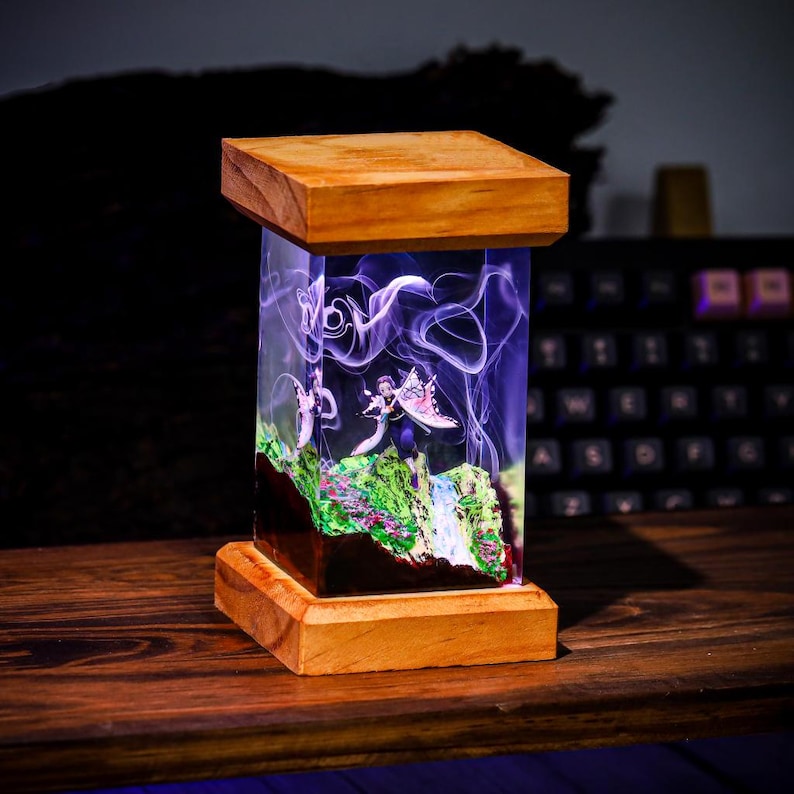 Shinobu Kocho Demon Slayer Resin Lamp, Anime Night Light, Manga LED ...