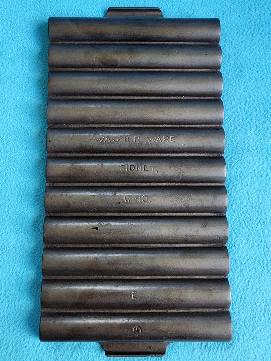 Wagner Ware E Cast Iron Breadstick Pan 11 Seasoned - Etsy