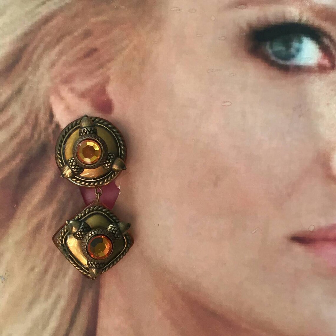 La Contessa by Mary Demarco Signed Acorn Earrings Clip on Amber Lucite ...