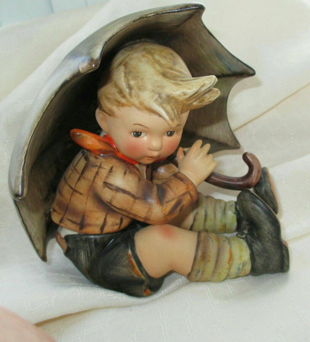 Hummel Figurine 1958 Umbrella Boy #152/0/A TMK-2 Full Bee Goebel Minty ...