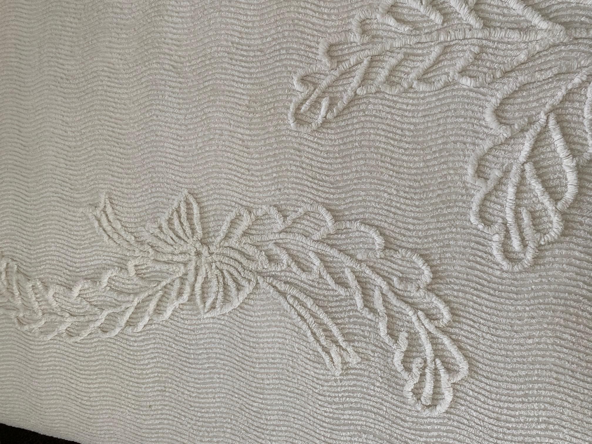Vintage White on White Chenille Bedspread With Pompoms - Etsy