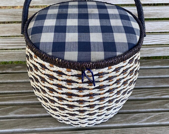 Vintage Large Round Sewing Basket, Sold by JC Penney - Etsy
