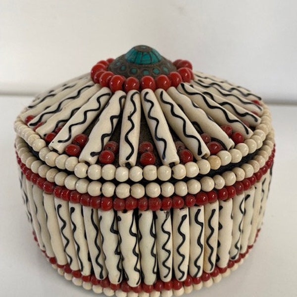 Beaded Box - Etsy