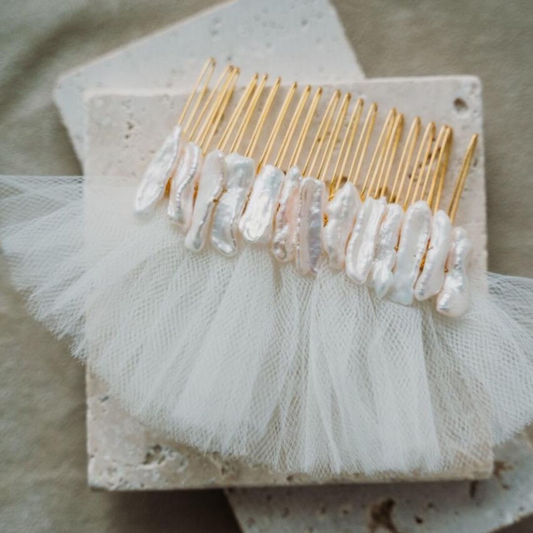 Veil Hair Comb | Tulle Hairpiece for Bride | Pearl Wedding Comb | Veil ...