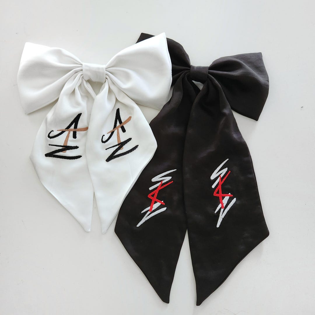 Custom KPOP Embroidered Hair Bows - Etsy
