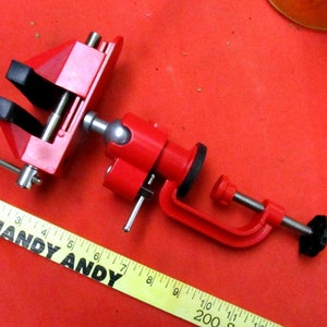 Hobbiest Vise Locking Universal Ball Joint Rubber Jaws Light Non ...