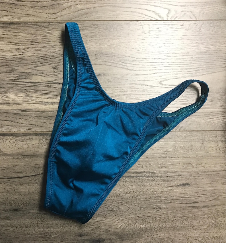 Men's *PRO CUT* Bodybuilding Posing Suit Trunks in Spandex Fabric - Etsy