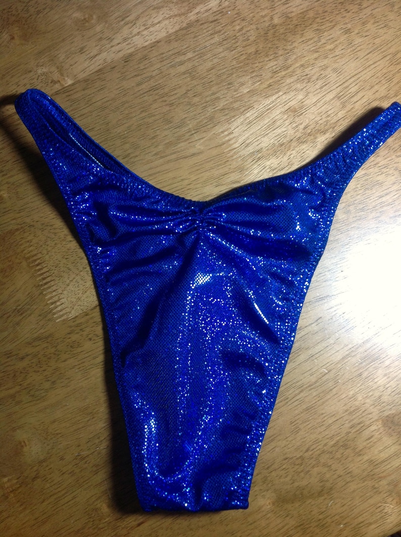 Mens *PRO CUT* Bodybuilding Posing Suit Trunks in Hologram Fabric - Etsy