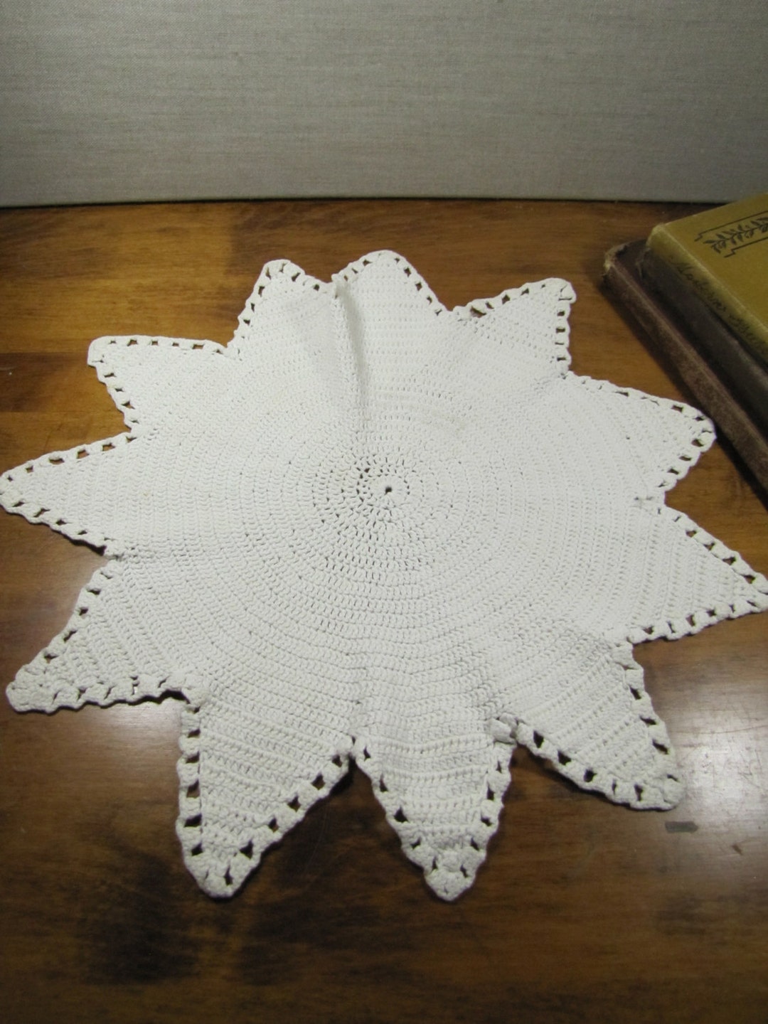 Heavy Crocheted Table Cover - Plate Mat - 11 Points - Tight Crochet ...