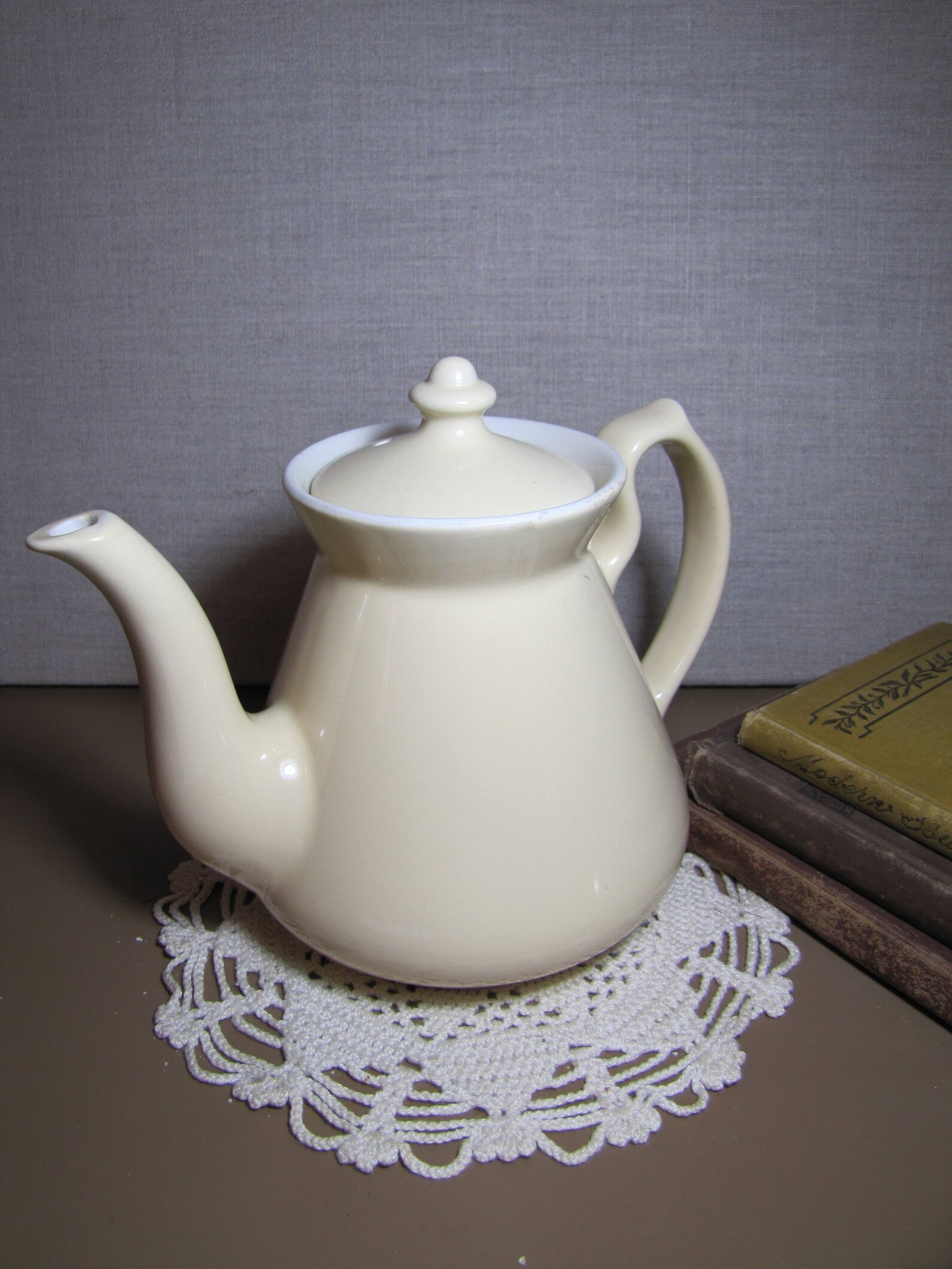Hall Pottery Pale Yellow Teapot - Etsy