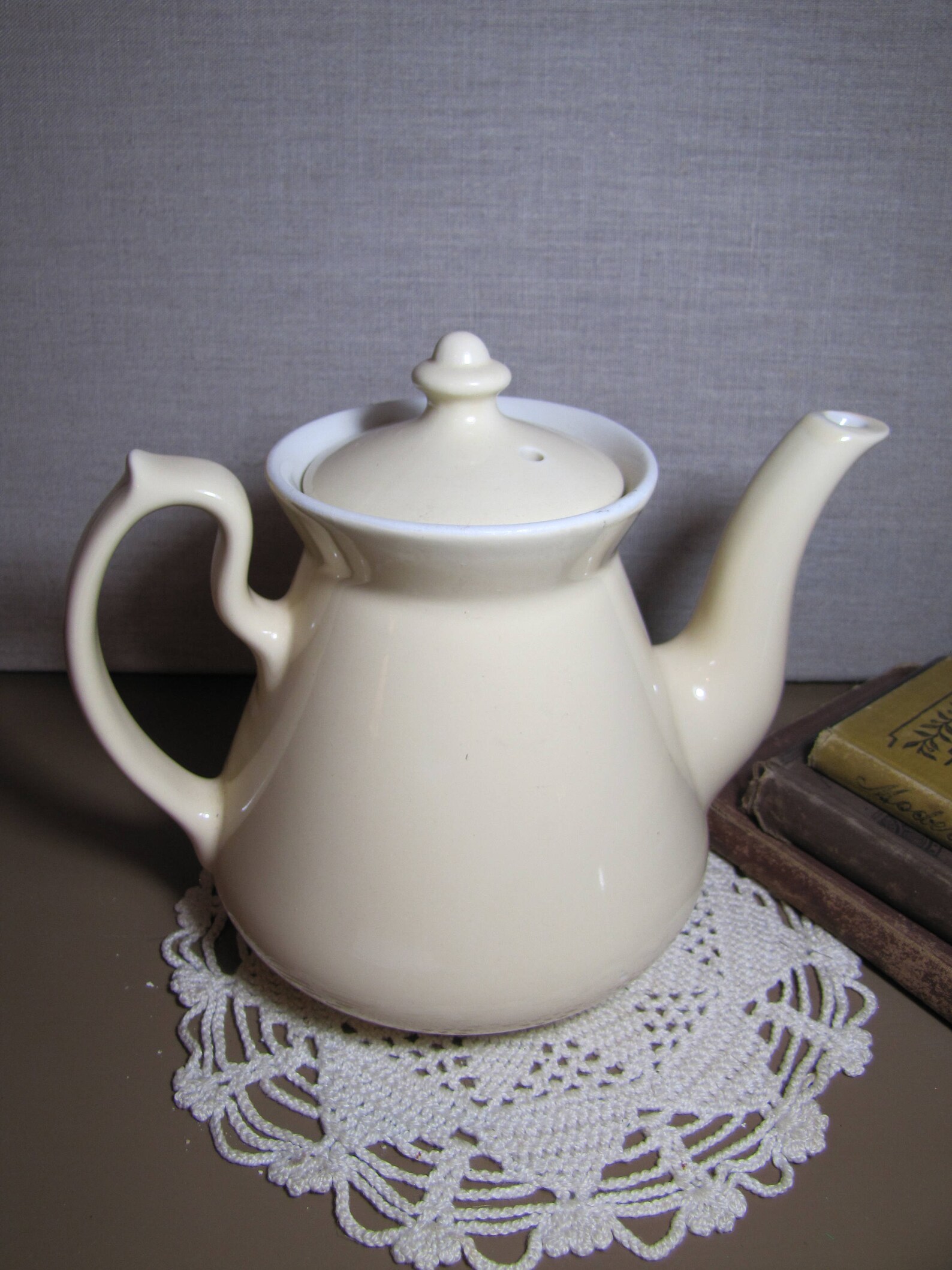 Hall Pottery Pale Yellow Teapot - Etsy