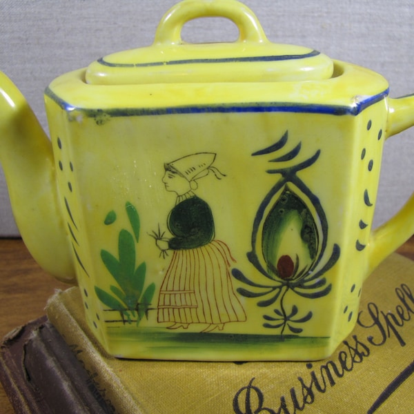 Yellow Teapot - Etsy