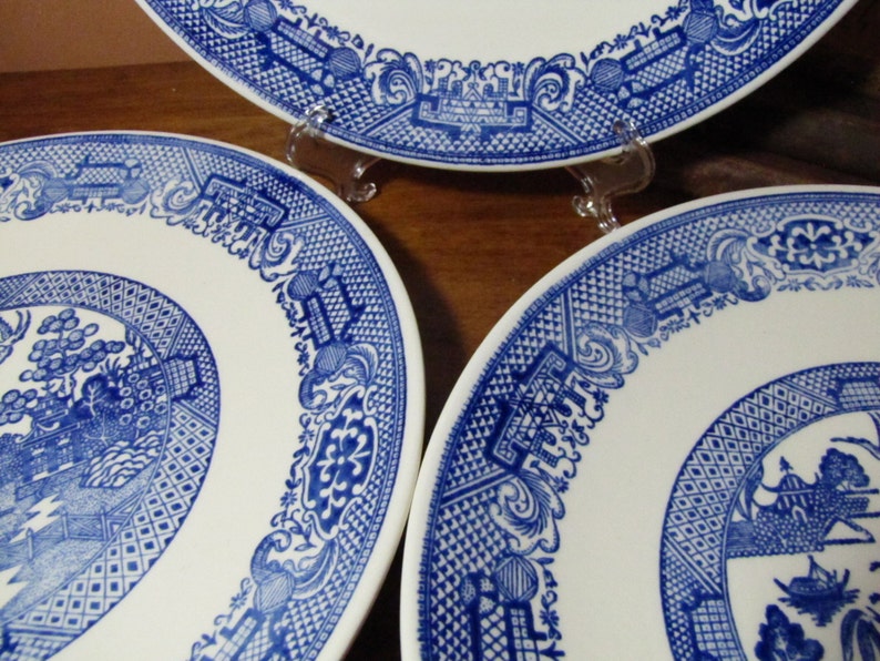 Three 3 Vintage blue Willow Pattern Large Plates | Etsy