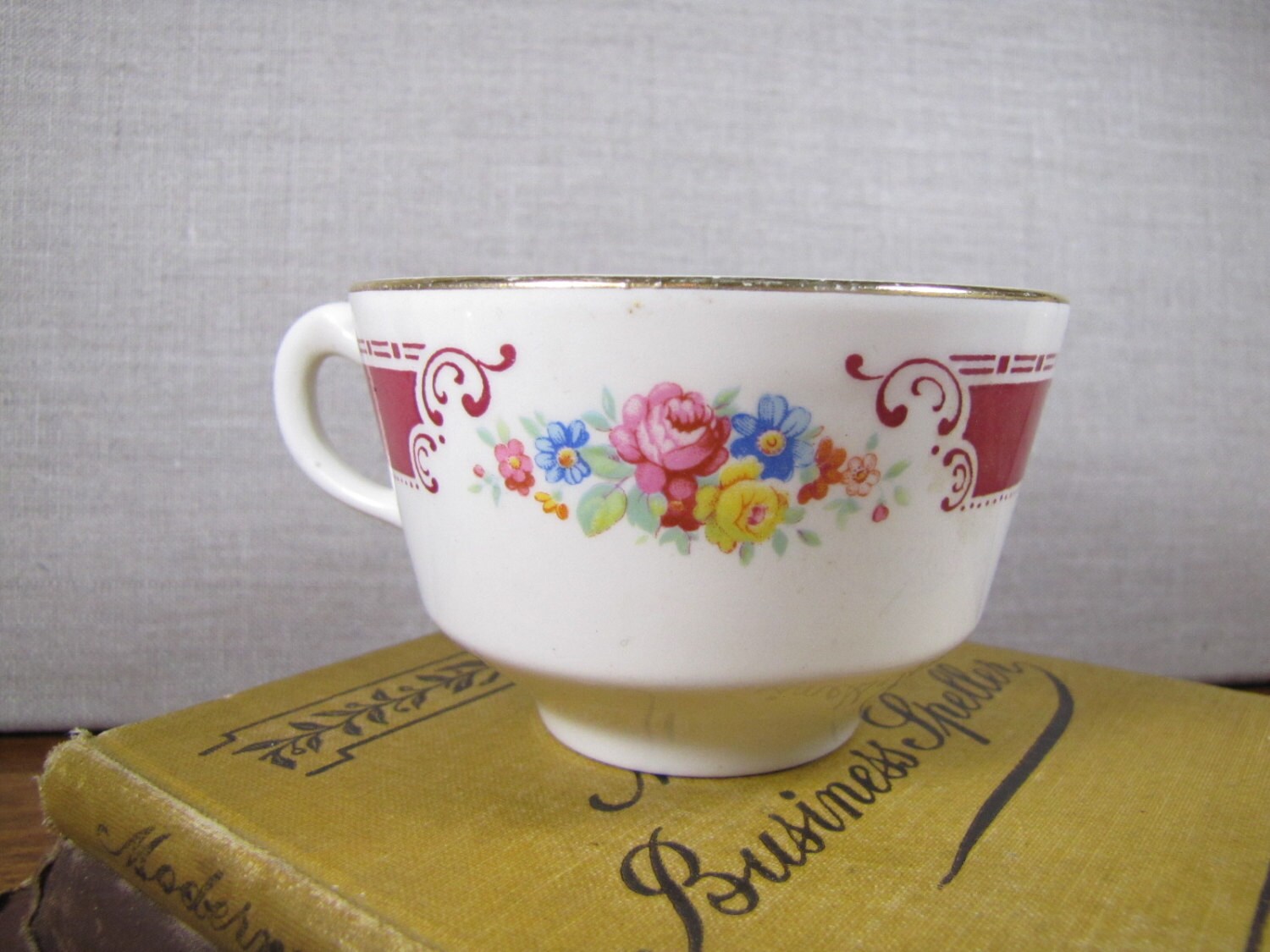 Vintage Teacup Dark Red Band and Floral Pattern - Etsy