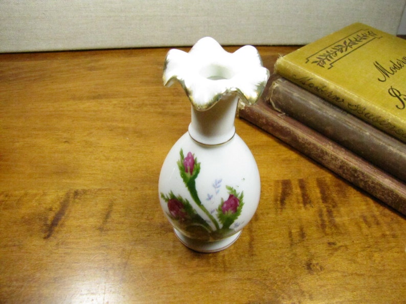 Small Decorative Porcelain Vase Rosebuds Fluted Rim | Etsy